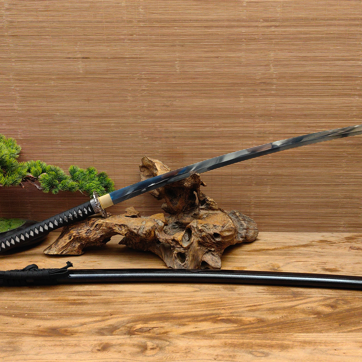 60Si2Mn Large Katana – Stainless Steel Fittings with Buffalo-Horn Lacq ...